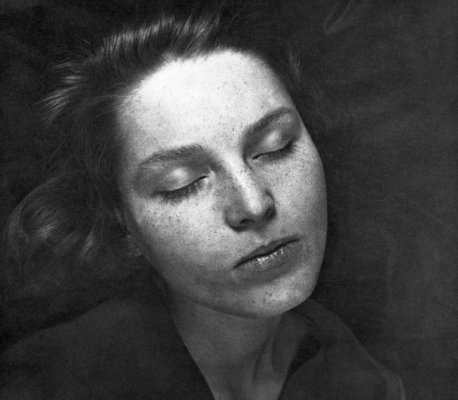 Historical or contemporary photographers, we represent in our archives ...