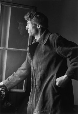 Historical or contemporary photographers, we represent in our archives ...